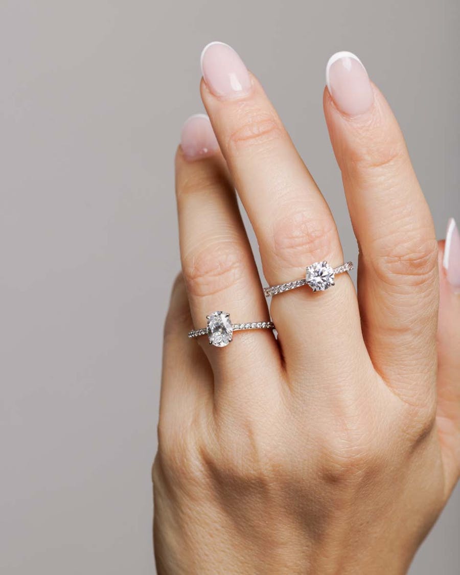 Engagement ring: Which finger? | My Diamond Ring